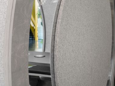 BlockO Base Acoustic meeting pod By BlockO.design
