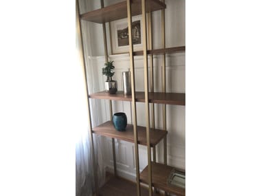 ZULU Open double-sided steel and wood bookcase By ZALABA Design