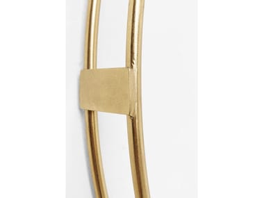 CLIP Wall-mounted powder coated steel clock By KARE Design