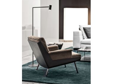 DAIKI Leather armchair with armrests By Minotti | design Marcio Kogan ...