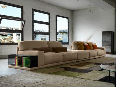 DOYLE Sectional sofa By Domingo Salotti