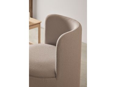 MANT Fabric easy chair By Blasco&Vila | design Pablo Gironés