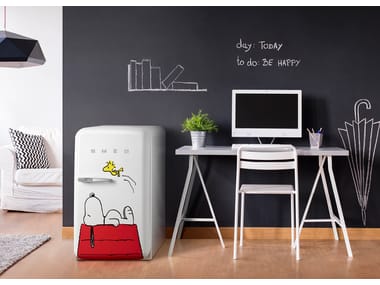 SMEG 50'S STYLE Freestanding mini fridge By Smeg
