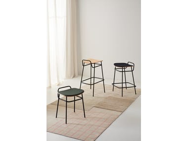 FOSCA High metal stool with padded seat By Blasco&Vila | design ...