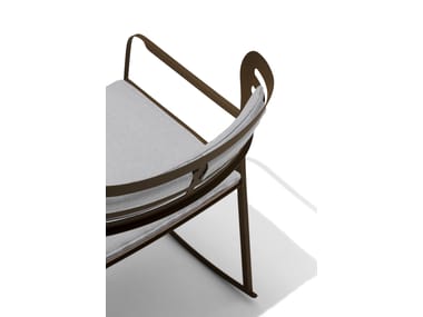 GEA Sled base garden chair with armrests By Giorgetti | design Chi Wing Lo