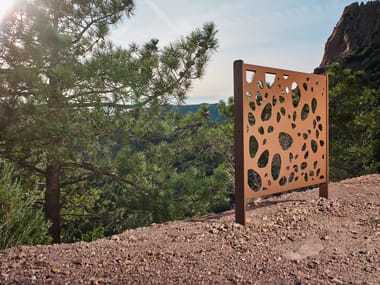 GREEN PALACIO | Fixed barrier By CYRIA design Louis De Merindol