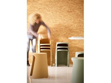 HANDY | Stool By SELLEX design ARUP