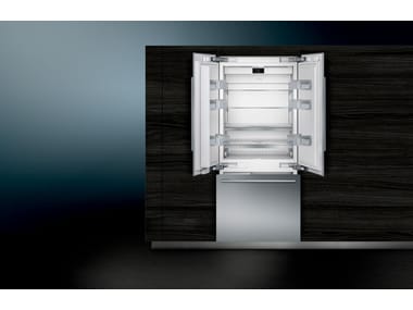 STUDIOLINE IQ700 Frigorífico combi encastrable con congelador By Siemens