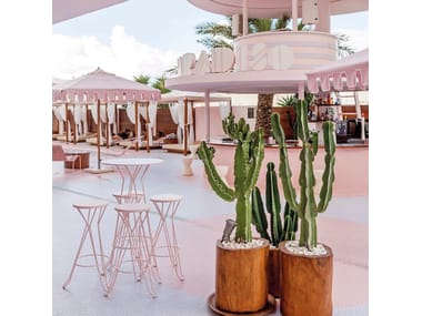 CAPRI Round steel high table By ISIMAR