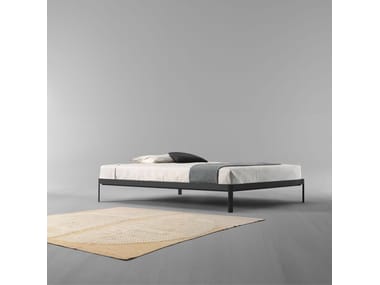 ALU MIN SOMMIER Bed By isOnAir