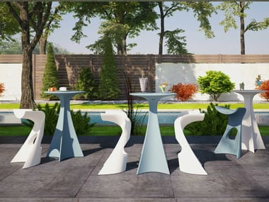 JET Polyethylene high table By SLIDE | design Karim Rashid