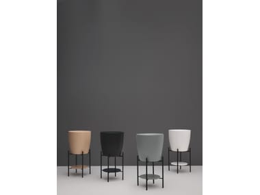 KRACKLITE SEMI FREESTANDING Mobile lavabo da terra in acciaio inox By ...