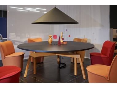 LEVEL SYSTEM | Round meeting table Round HPL meeting table By COR ...