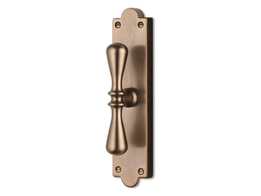 LIDIA | Window handle Brass window handle on back plate By Colombo Design
