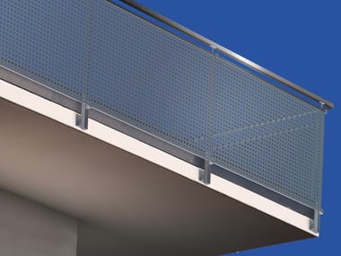 METAL SHEET PRIVACY Parapet By IAM DESIGN
