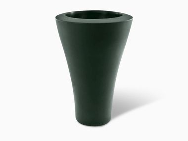 MING | Vaso da giardino alto By Serralunga design Rodolfo Dordoni