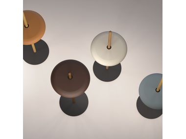 NIVÉL LED rechargeable table lamp By Pablo