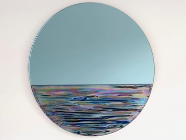 Wall-mounted round mirror ORIZON IRIDESCENT BLUE By Ocrùm