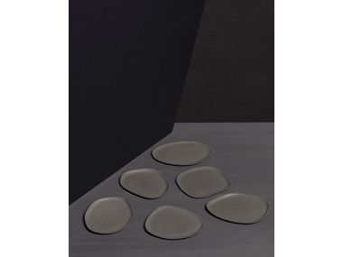 GUSCIO | Plate By Society Limonta design Beatrice Rossetti