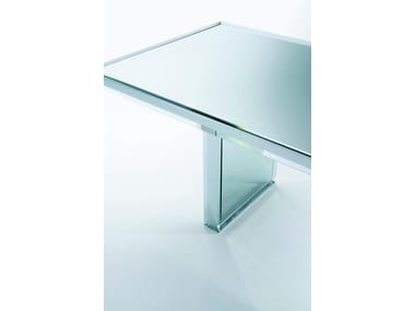 PRISM MIRROR TABLE 桌子 By Glas Italia | design Tokujin Yoshioka