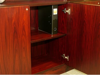 COMMODORE Rosewood executive desk By Dyrlund