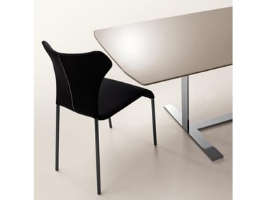 EILEEN | Table By B&B Italia design Antonio Citterio