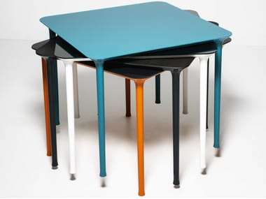 Stackable Tables | Archiproducts