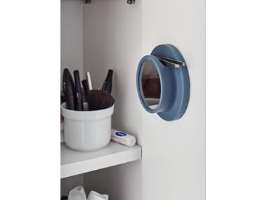 MACRO shaving mirror By Geelli