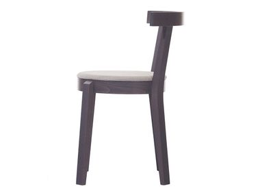 PUNTON Wooden chair with padded seat By TON | design Tom Kelley