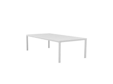 RAGLAN TABLE ME8590 茶几 By Andreu World | design Piergiorgio Cazzaniga