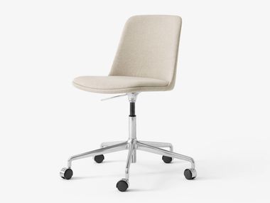 RELY HW31 Office chair By &Tradition
