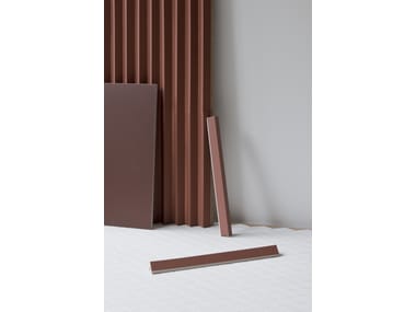 ROMBINI TRIANGLE RED Porcelain stoneware 3D Wall Cladding By Mutina ...