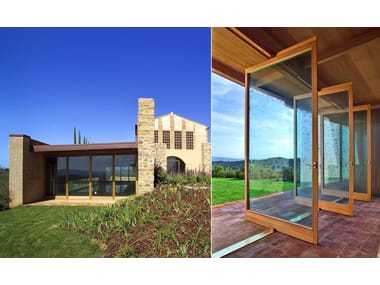 SC80-100 Wooden horizontally pivoted window By Capoferri Serramenti