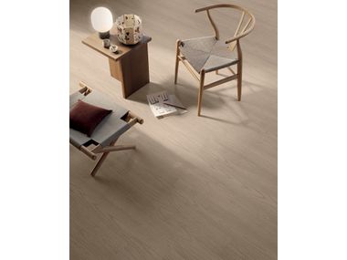 SEAWOOD Oak-effect veined wall/floor tiles By GAROFOLI