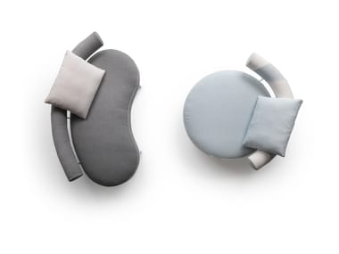 SUPERMAX OUTDOOR Round fabric garden sofa By Flexform | design Antonio Citterio