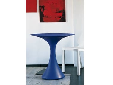 KISSI KISSI Table By Driade