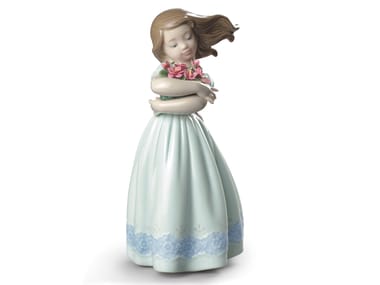 TENDER INNOCENCE GIRL Objeto decorativo de porcelana By Lladró