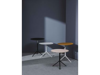 TRIADA OCCASIONAL ME6070 Mesita By Andreu World | design Benjamin Hubert
