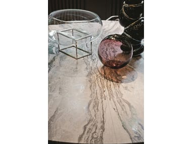 ZENITH Round table with metal base and stone top By Henge | design ...