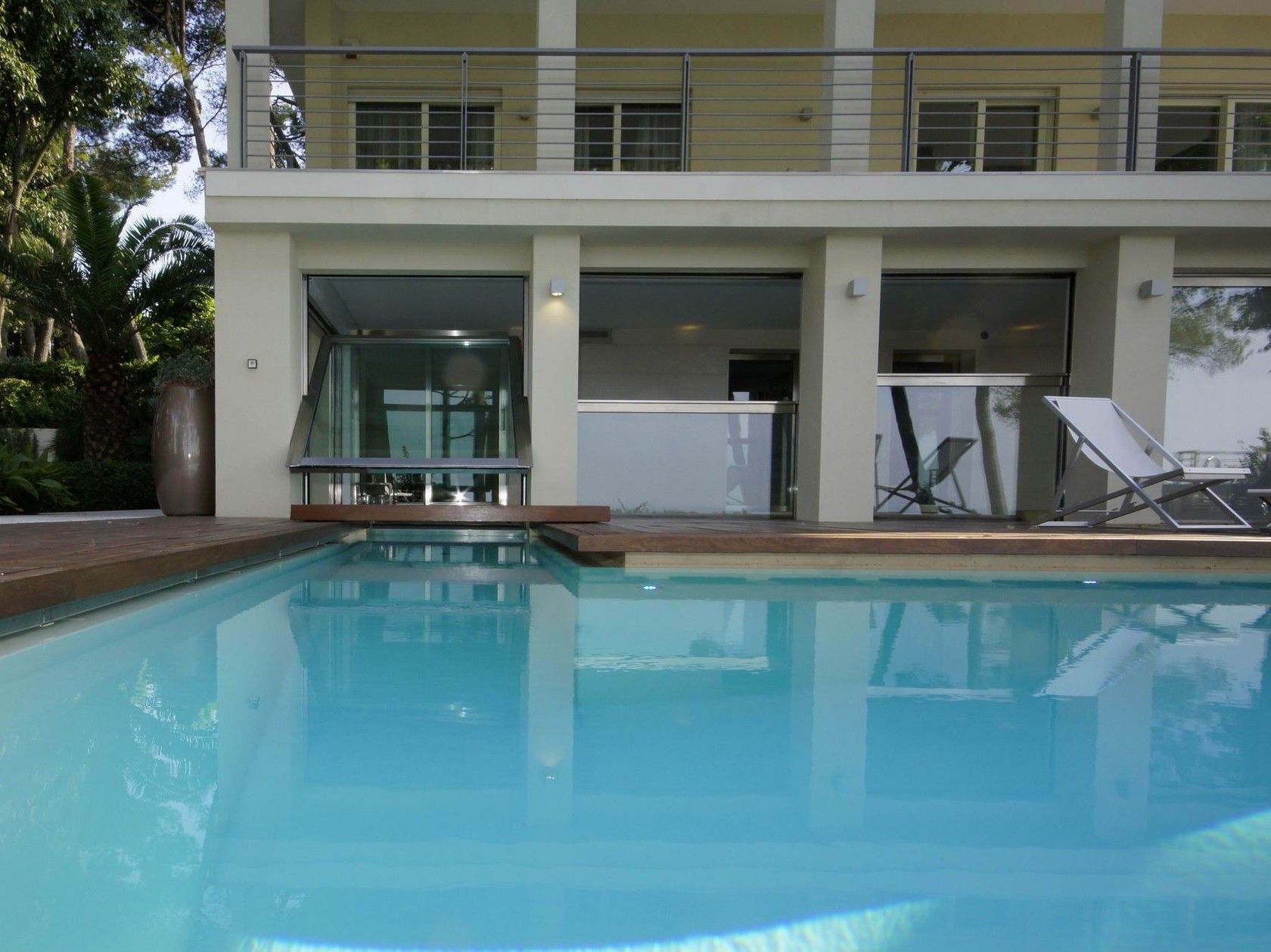 20/10® | Corten™ window By PALLADIO