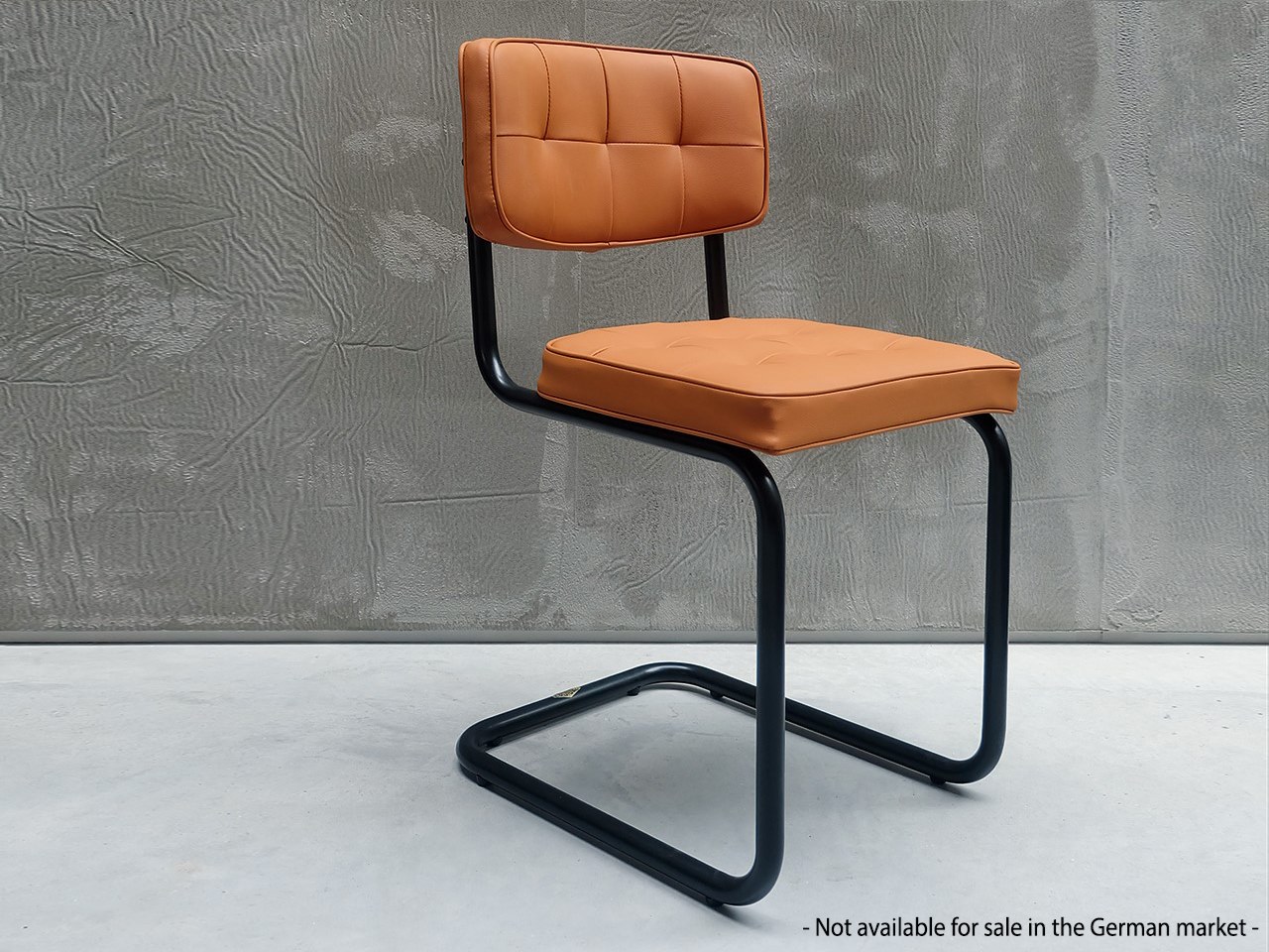 228 | Cadeira cantilever By Adico