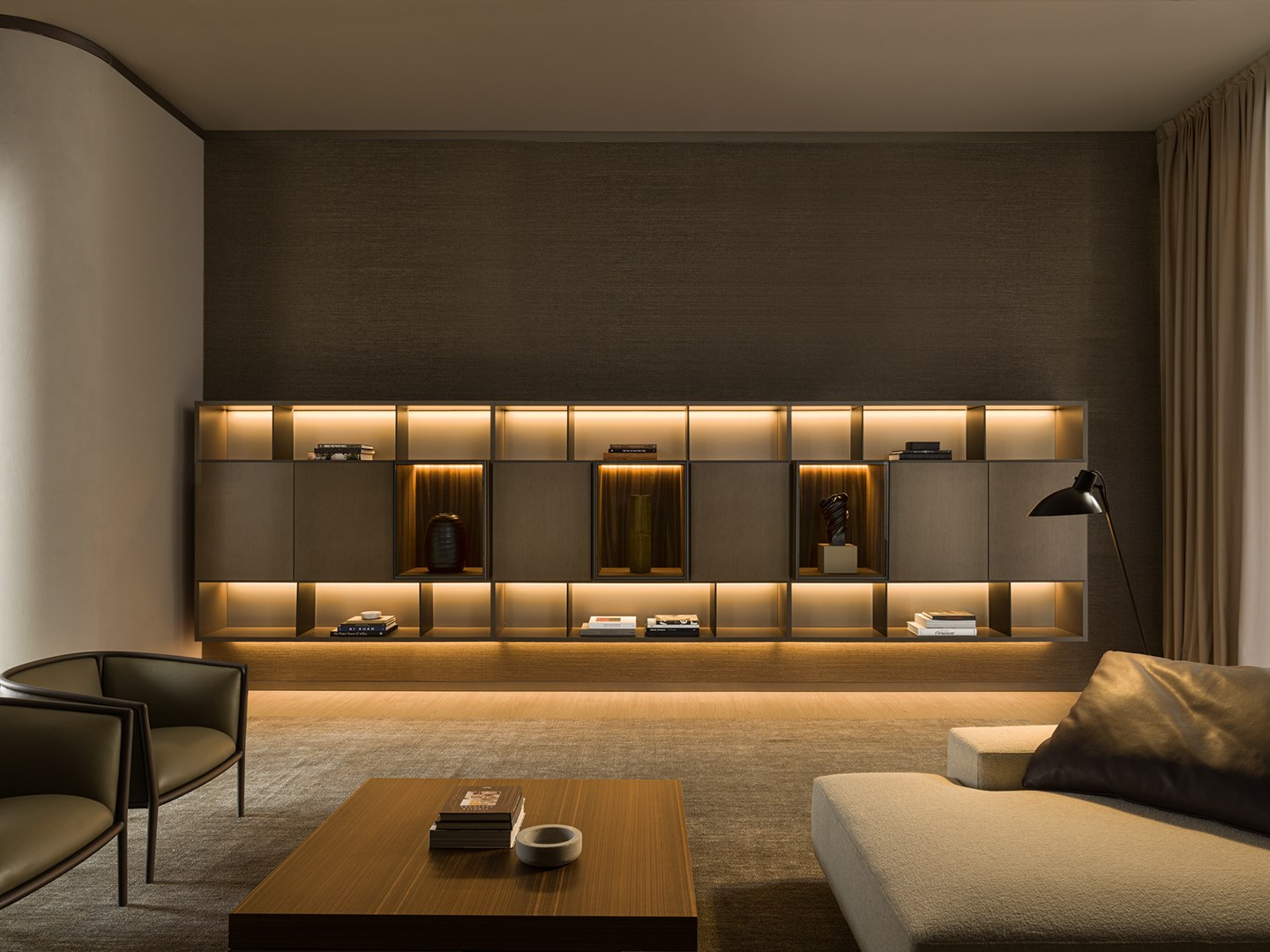 505 UP SYSTEM Sectional wooden bookcase with built-in lights By Molteni ...