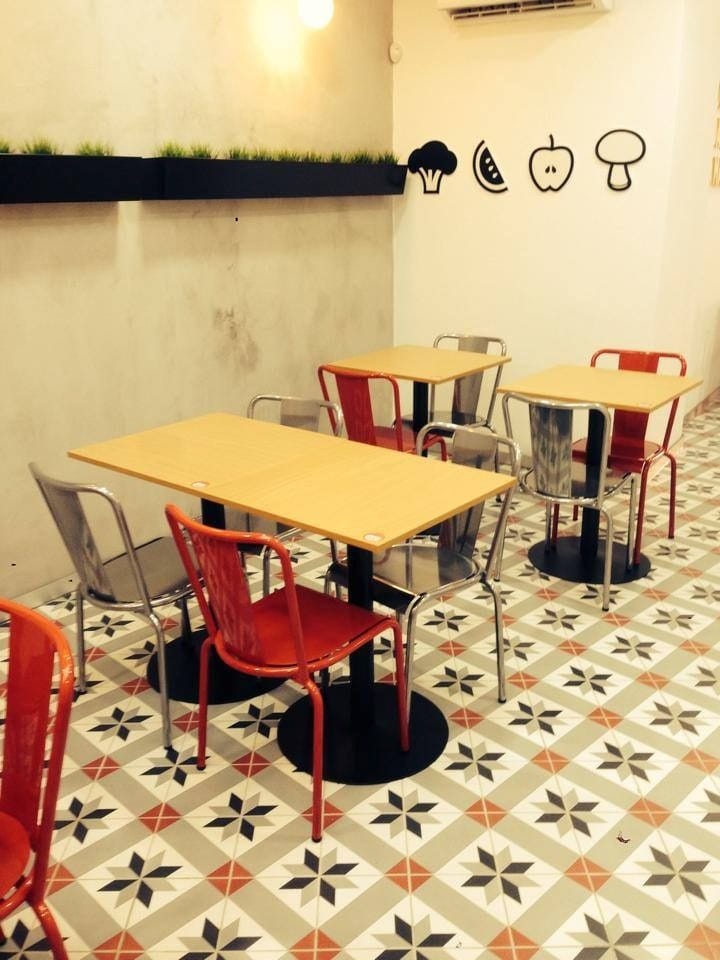 786 - B | Chair By Adico design André Pinto