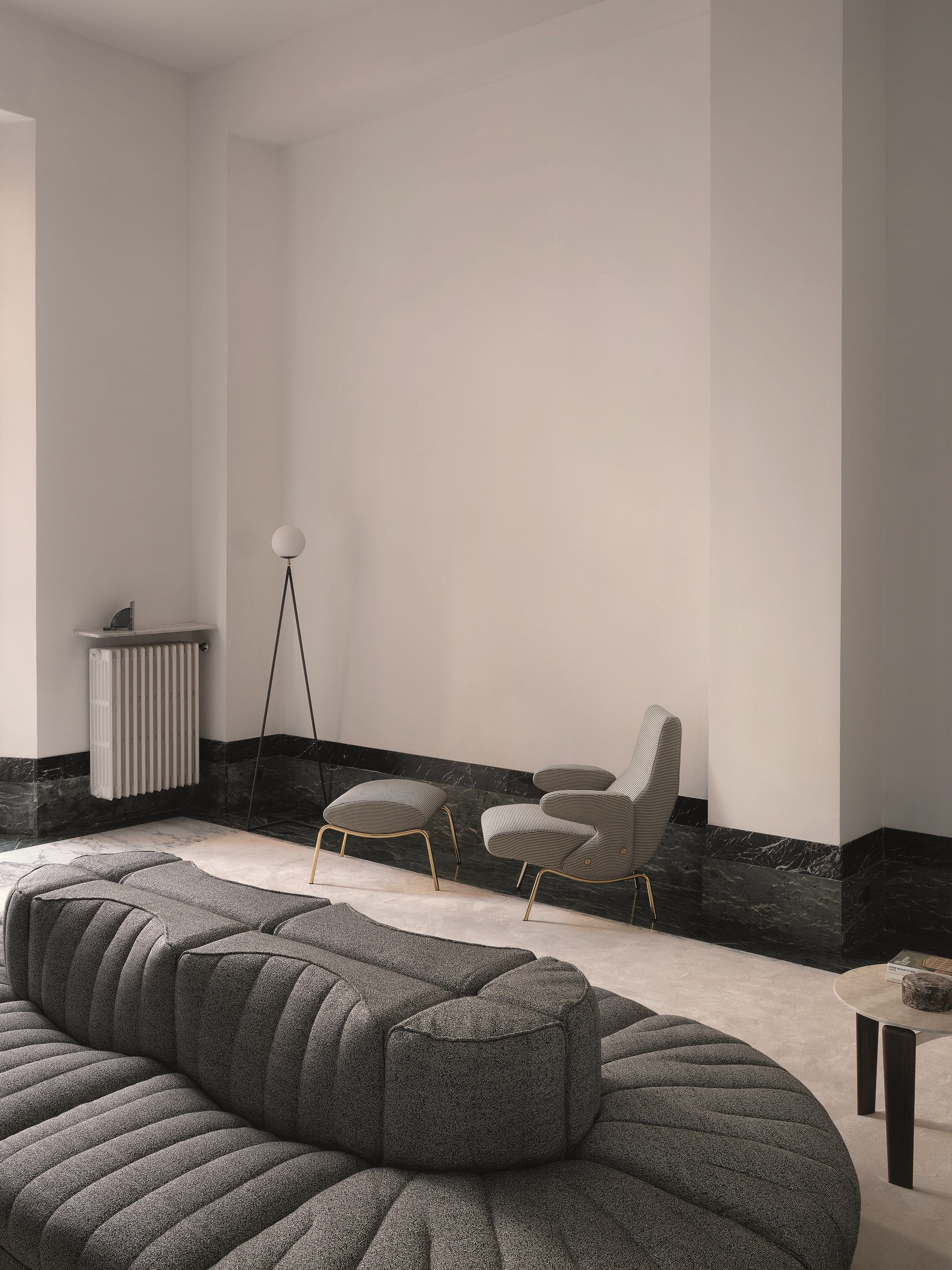 9000 Modular sectional sofa By arflex | design Tito Agnoli