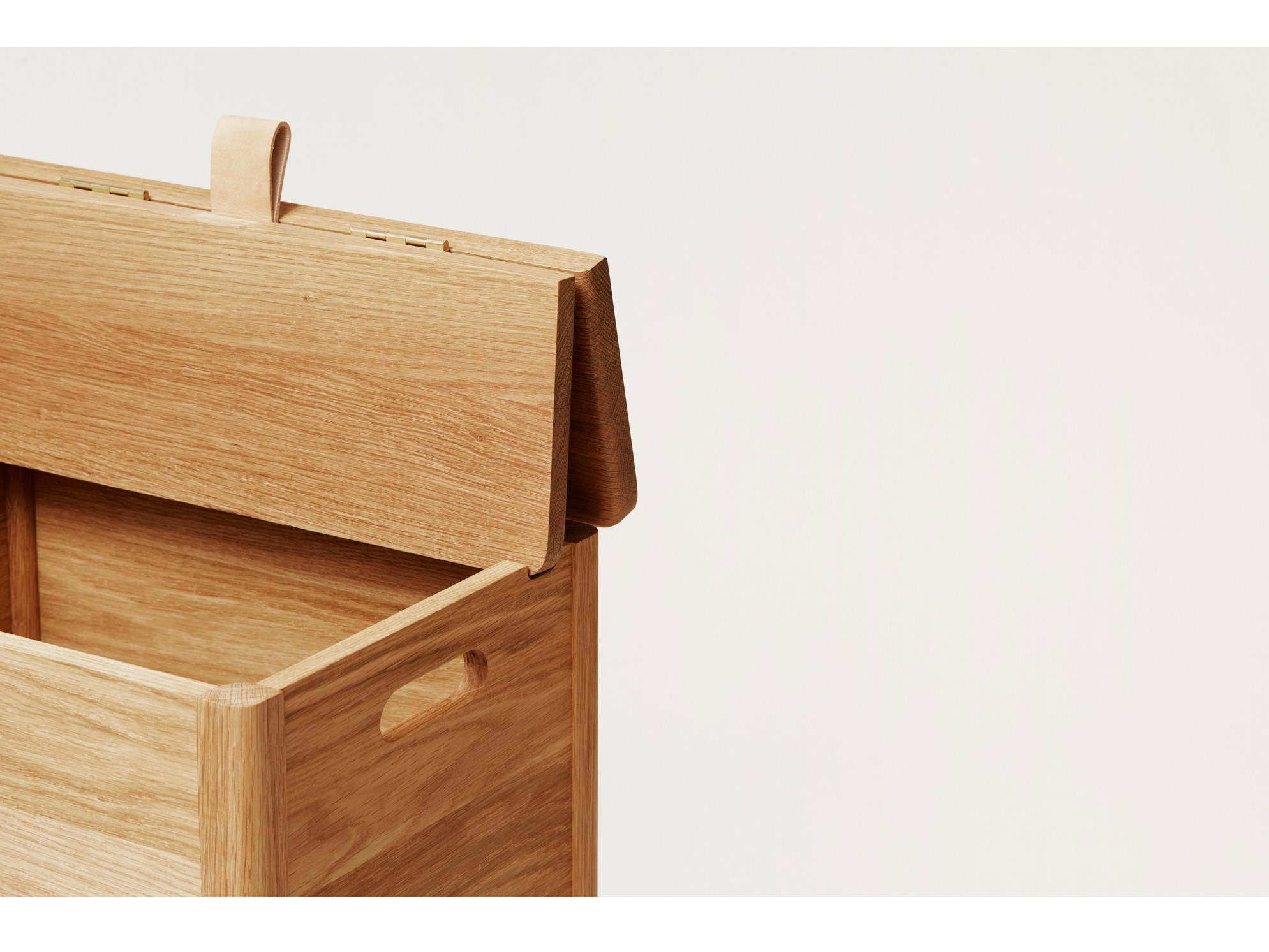 A LINE Oak laundry container By Form & Refine