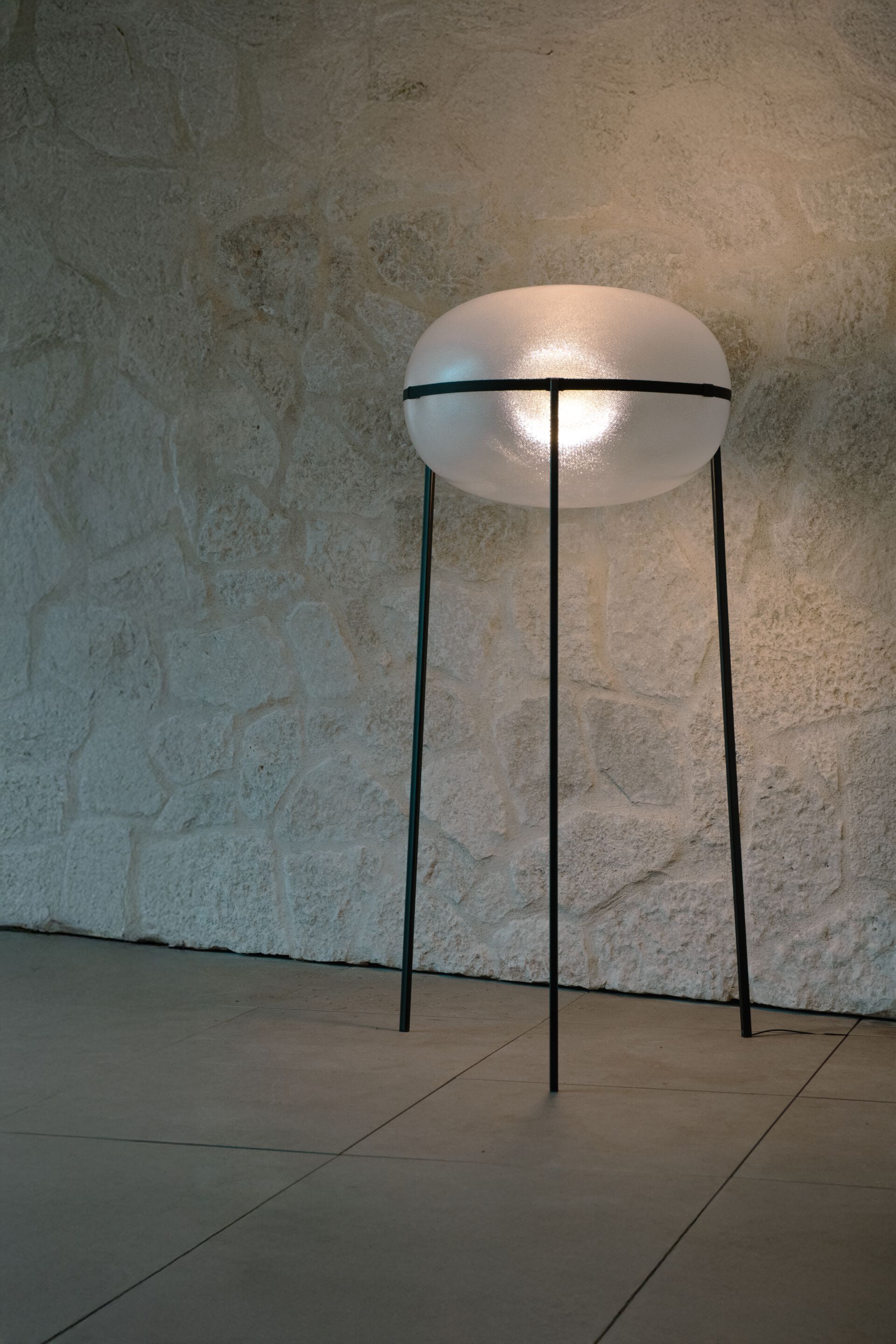 IRIS FLOOR Floor lamp By A-N-D | design Caine Heintzman