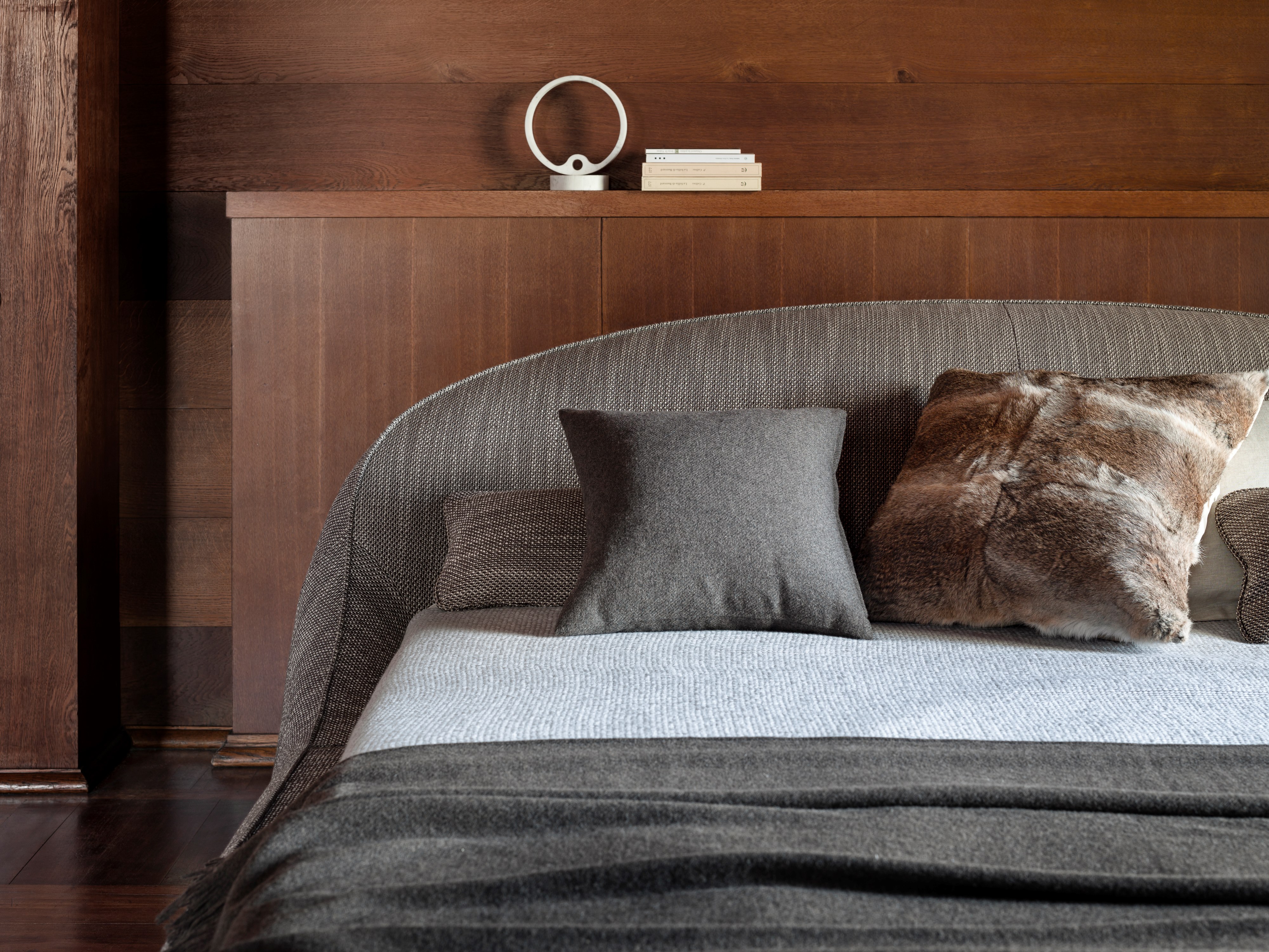 ABBRACCI Upholstered fabric double bed By GHIDINI1961 | design Lorenza ...
