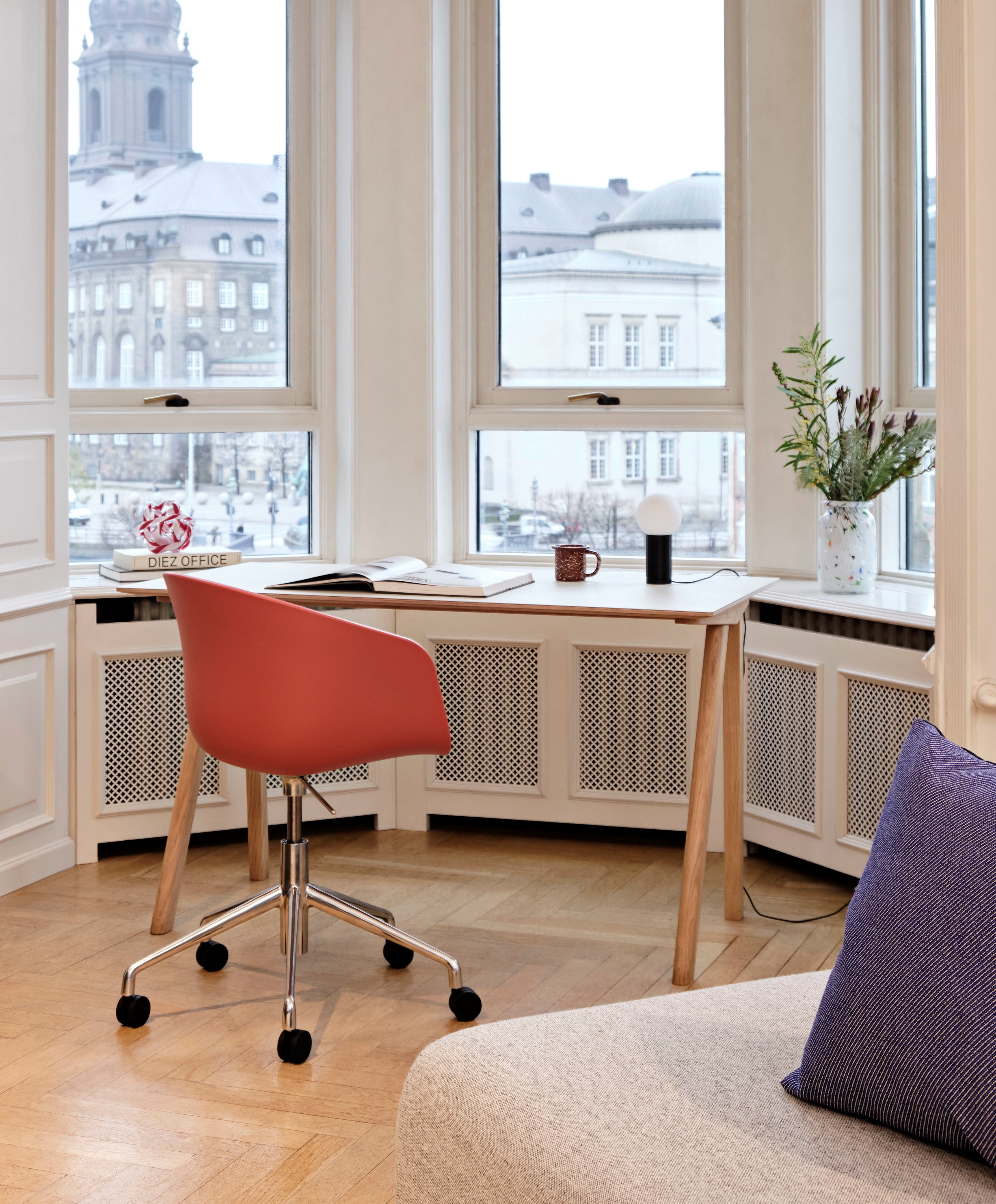 ABOUT A CHAIR AAC52 | Chair with integrated cushion About A Chair ...
