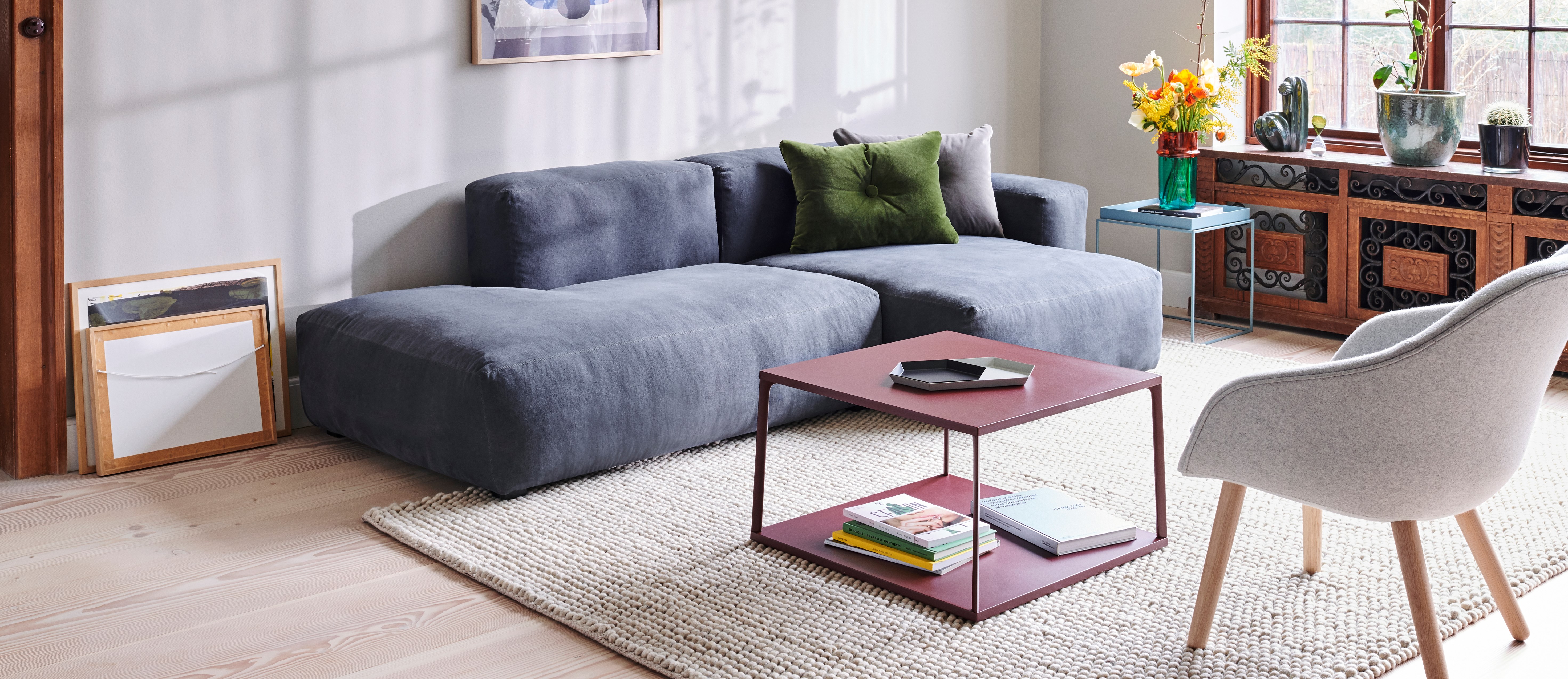 Poltroncina imbottita con braccioli ABOUT A LOUNGE CHAIR AAL82 By Hay ...