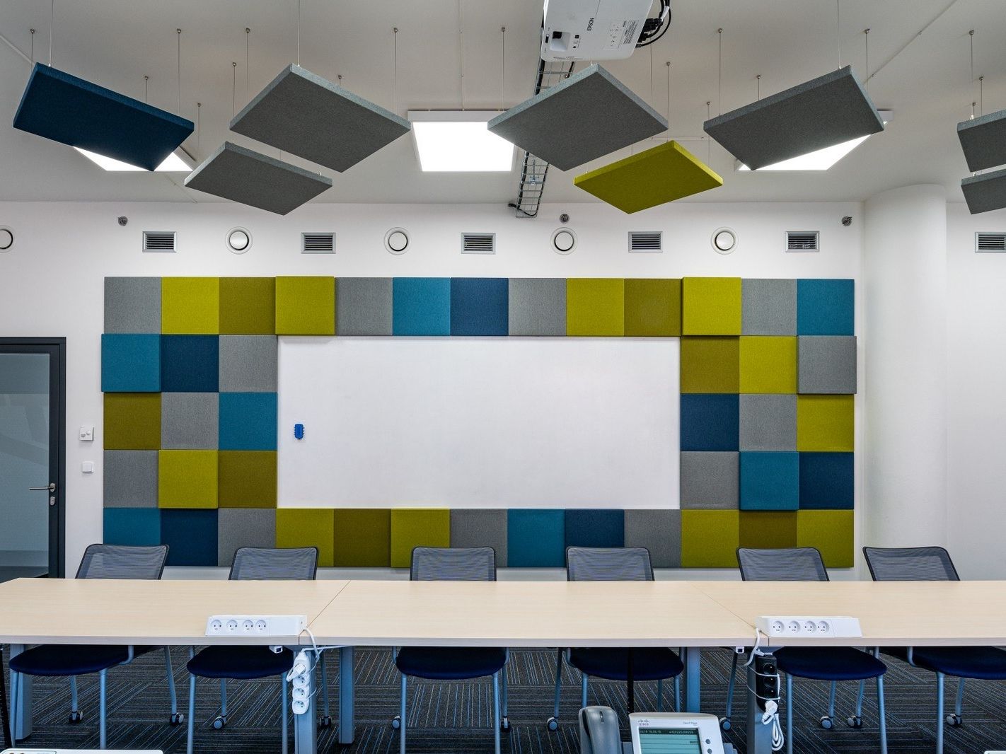 STILL SKY - SET OF 4 hanging acoustic panel By SilentLab